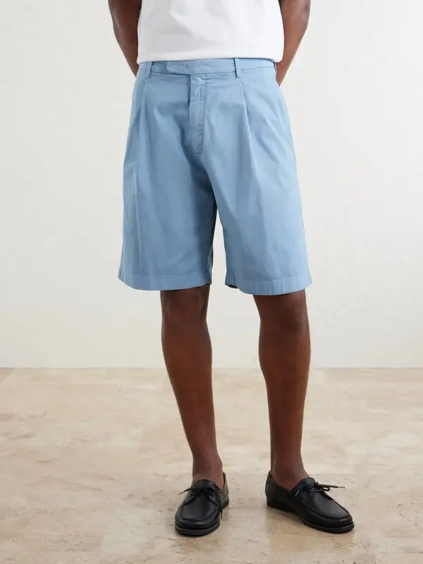 Boglioli Pleated Cotton-blend Shorts