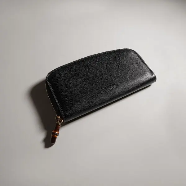 Gucci Zip Around Wallet With Bamboo Leather - Black