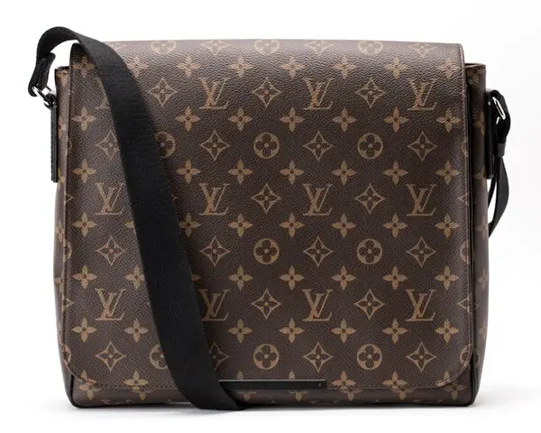 LOUIS VUITTON Monogram Macassar Messenger Bag - Multicolor