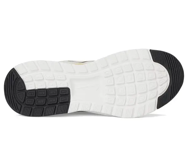 Nike Max Nuaxis Athletic Shoes - Black