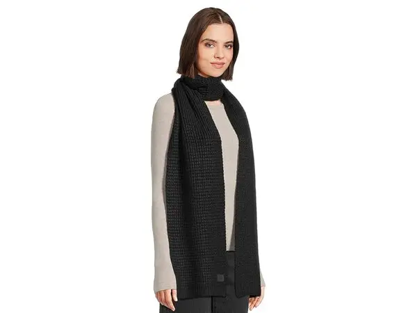 UGG Waffle Scarf Scarves - Black