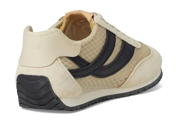 Vince Oasis Runner-w "moonlight/ Mesh" Sneakers - Beige