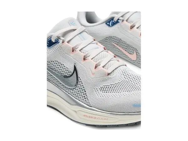 Nike Pegasus 41 Athletic Shoes - Gray