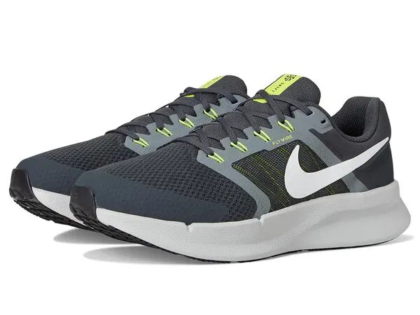 Nike Run Swift 3 Athletic Lace-up Sneakers - Black