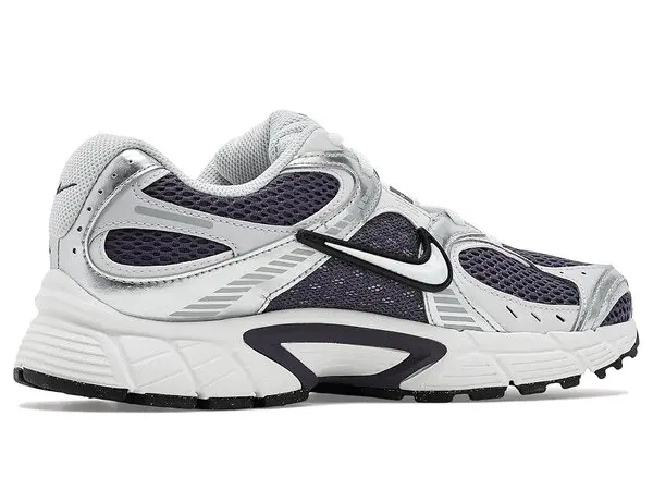 Nike V5 Rnr Sneakers - Silver