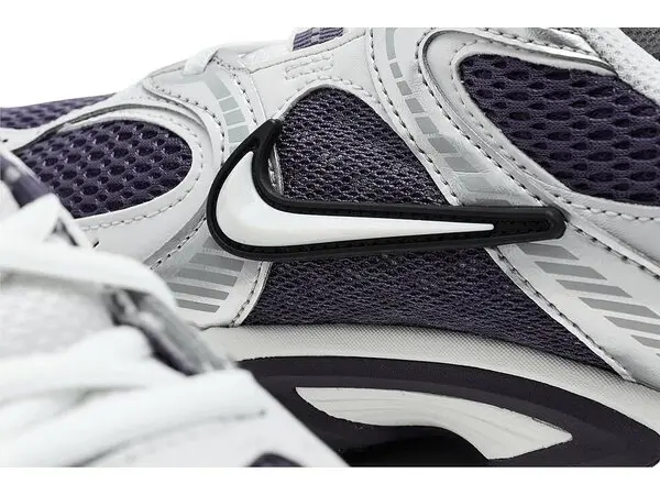 Nike V5 Rnr Sneakers - Silver
