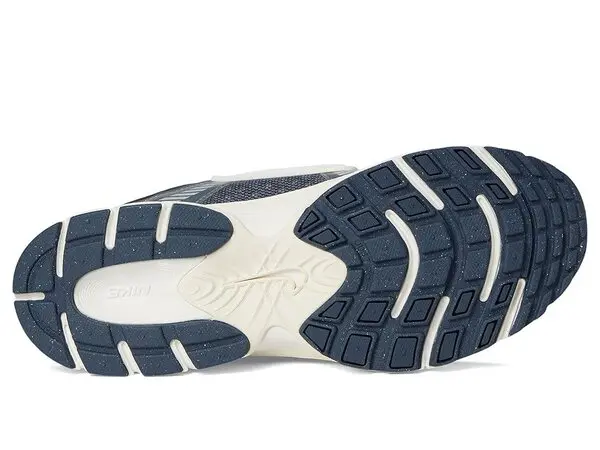 Nike V5 Rnr Athletic Sneakers - Navy