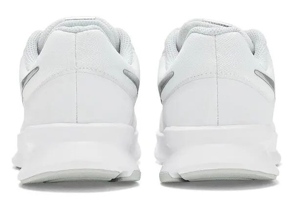 Nike Run Swift 3 Athletic Shoes - White