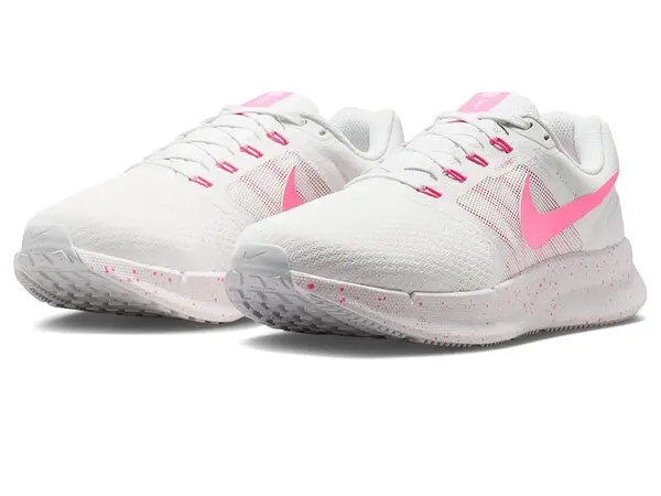 Nike Run Swift 3 Athletic Shoes - White