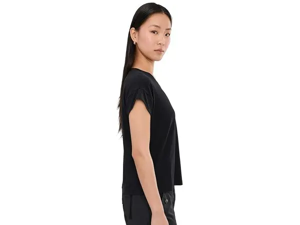 Columbia Short Sleeve Tee With Chest Pocket - Black