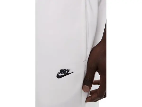 Nike Club Fleece Joggers With Embroidered Logo - White