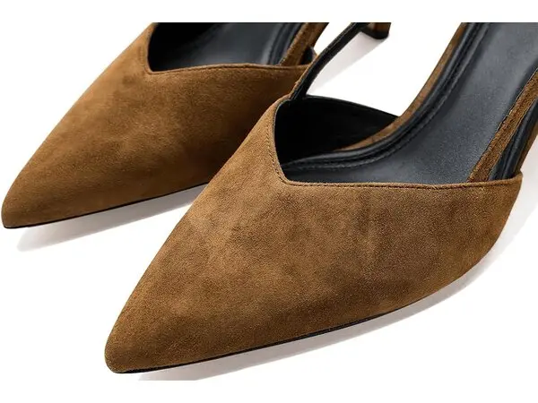 Vince Levvy Slingback Kitten Heel Shoes - Tan