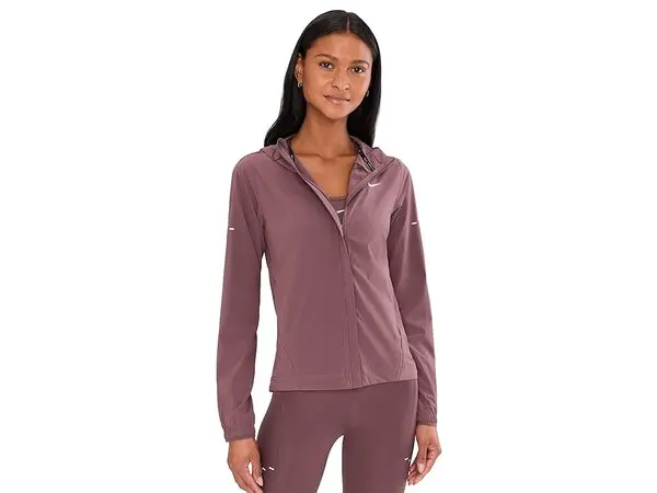 Nike Swift Repel Packable Running Jacket - Pink