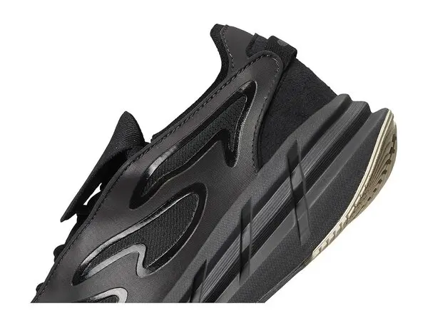 Adidas By Stella McCartney Adistar Sneakers - Black