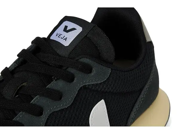 VEJA Rio Branco Ii Lace-up Sneakers - Black