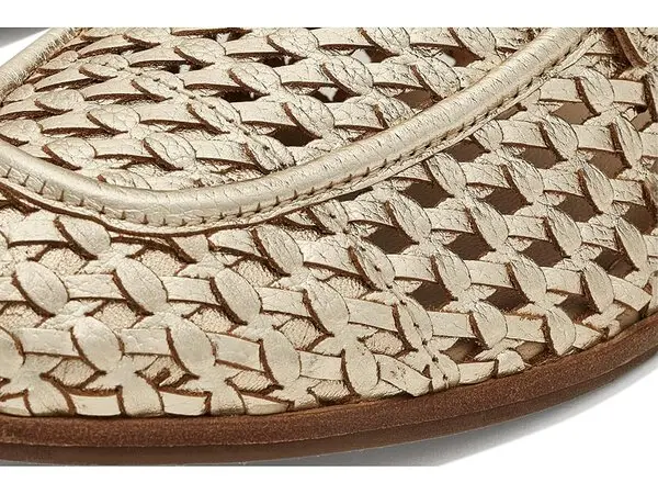 THE FRYE COMPANY Faith Woven Loafers - Gold