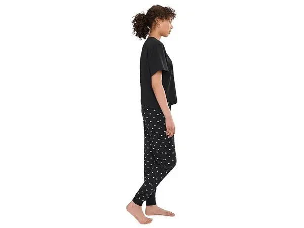Lacoste Pyjama Set With Embroidered Crocodile Detail