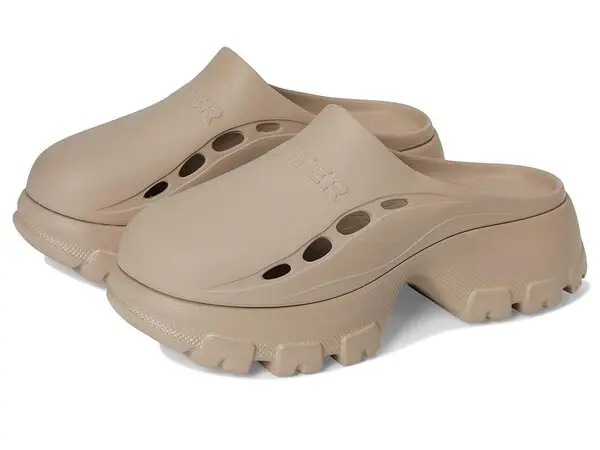 Hunter Bryce Chunky Platform Sandals