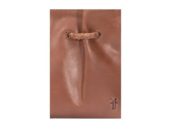 THE FRYE COMPANY Caroline Wristlet Clutch In Antique Pull-up Leather