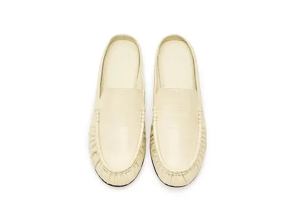 Vince Tevin Mule Clogs - Beige