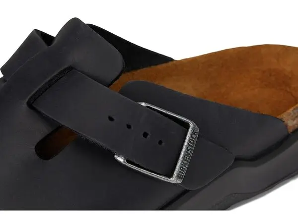 BIRKENSTOCK Boston Rugged Clog