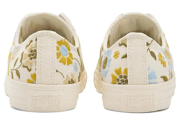 CONVERSE Chuck Taylor All Star Low Top Sneakers - White