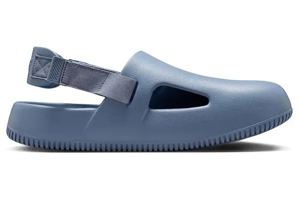 Nike Calm Slides