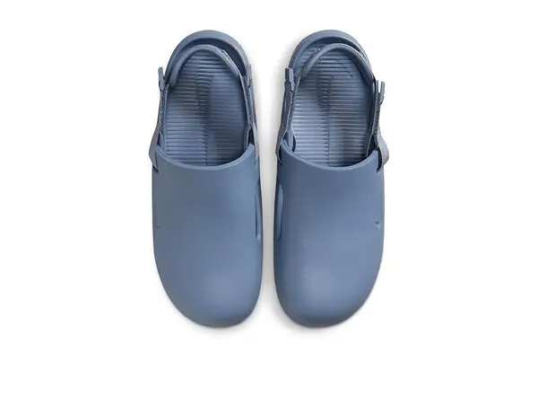 Nike Calm Slides