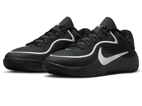 Nike Precision 8 Low Top Sneakers - Black