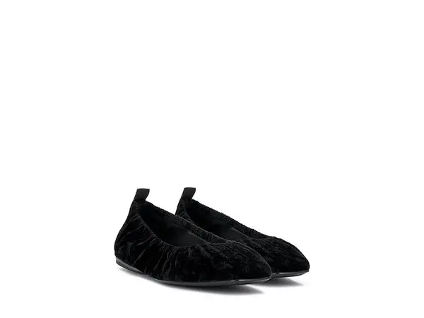 Vince Camuto Verline Flat Shoes