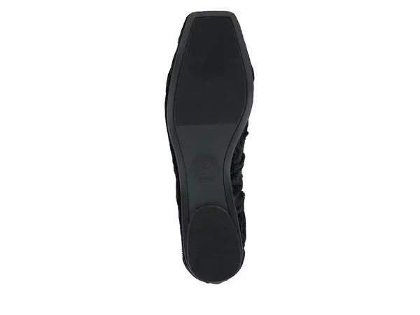 Vince Camuto Verline Flat Shoes