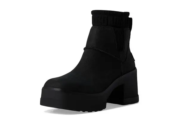 UGG Moxy Chelsea Boots - Black