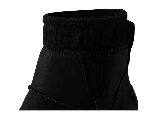 UGG Moxy Chelsea Boots - Black
