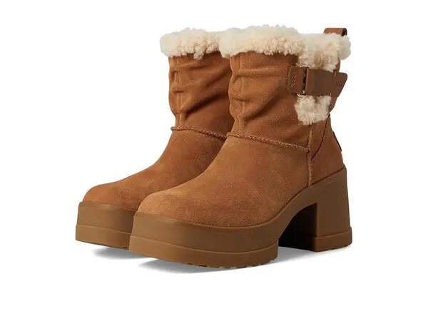 UGG Moxy Pull-on Boots