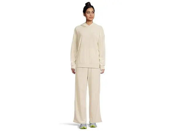 PUMA Essentials Elevated Velour Ribbed Straight Leg Pants