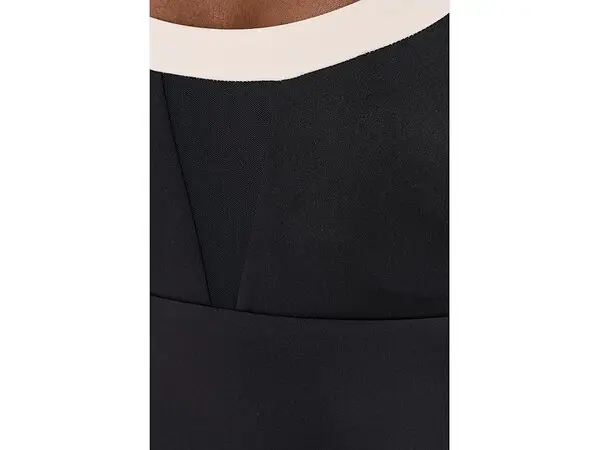 Nike Color Block V-back One Piece Swimsuit - Black