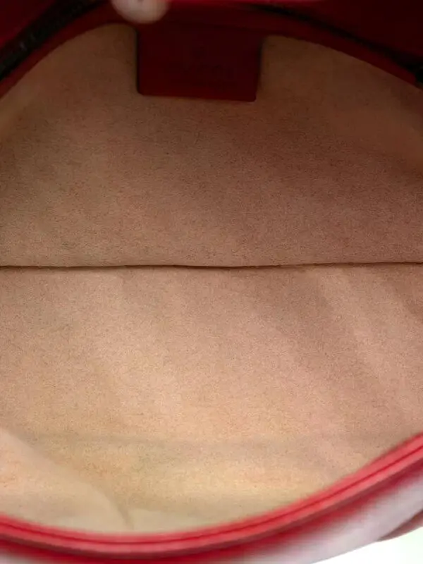 Gucci Gg Marmont Matelassé Leather Shoulder Bag - Red