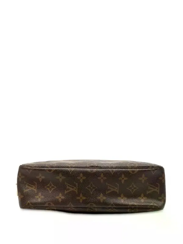 LOUIS VUITTON Monogram Canvas Trousses Toilette 28 - Brown