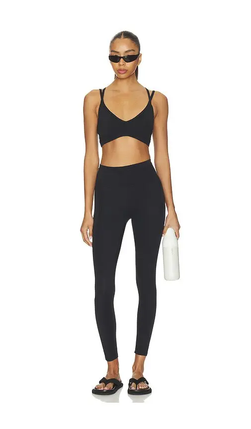 P.E Nation Paramount Sports Bra - Black