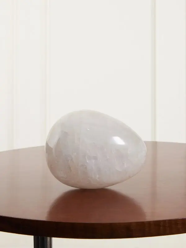 FOURTH STREET Egg Quartz Sculpture