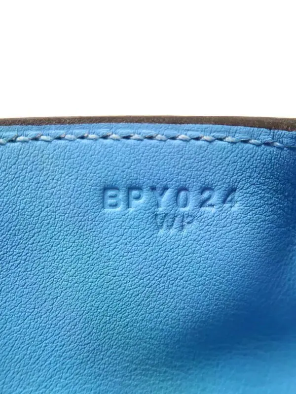 Hermès Mini Lindy Shoulder Bag - Blue