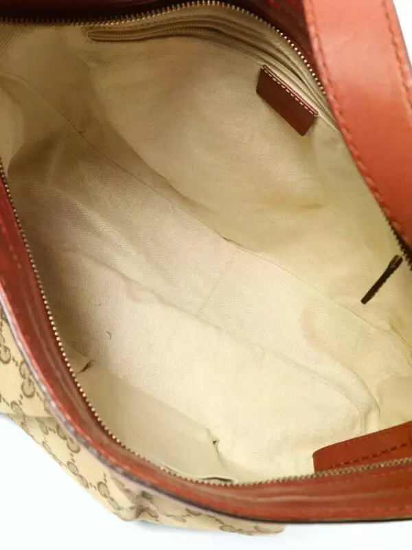 Gucci Gg Canvas Shoulder Bag