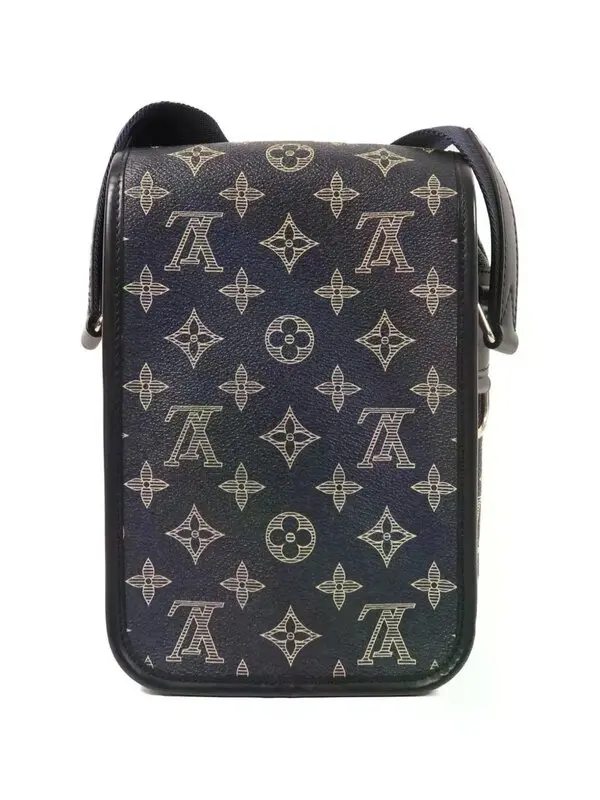 LOUIS VUITTON 2017 Monogram Savannah Messenger Bag