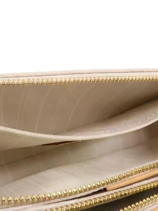 LOUIS VUITTON Monogram Shoulder Bag