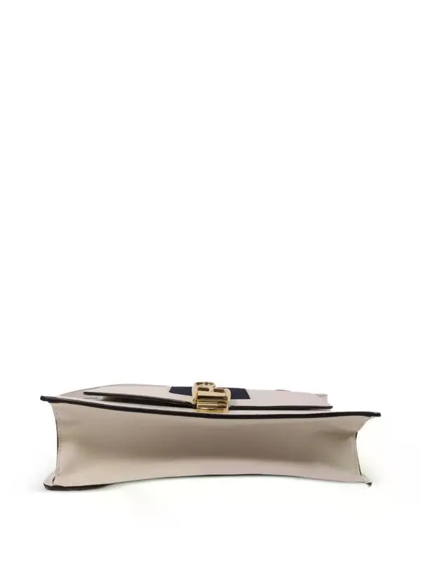 Gucci Sylvie Shoulder Bag - Neutrals