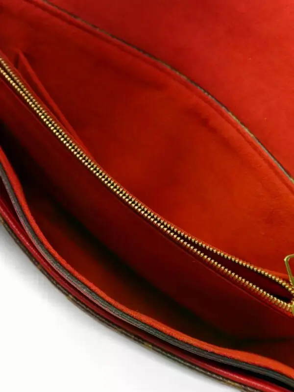LOUIS VUITTON Pallas Chain Crossbody Bag - Brown