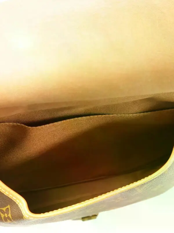 LOUIS VUITTON 30 Saumur Monogram Shoulder Bag - Brown