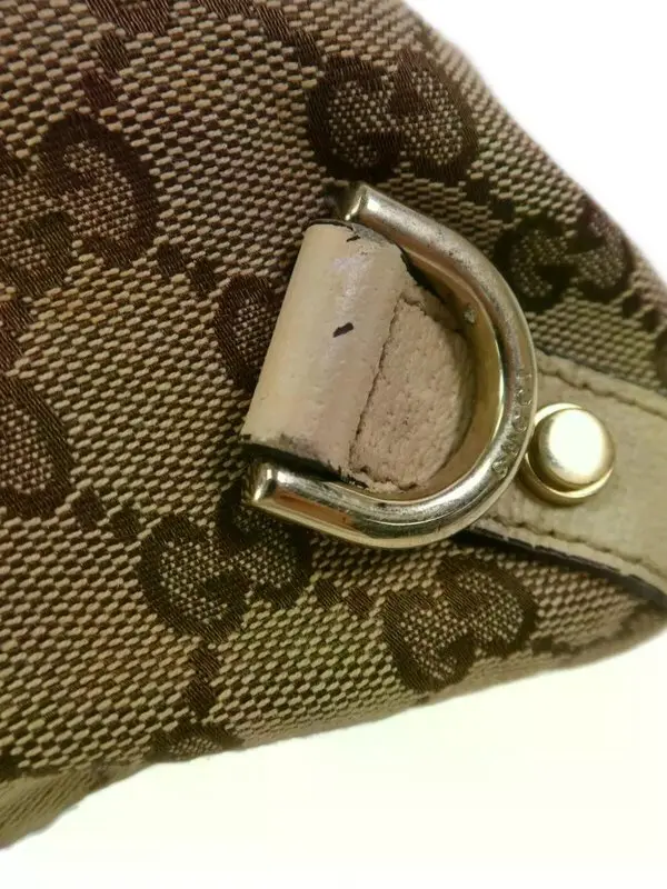 Gucci Gg Canvas Shoulder Bag