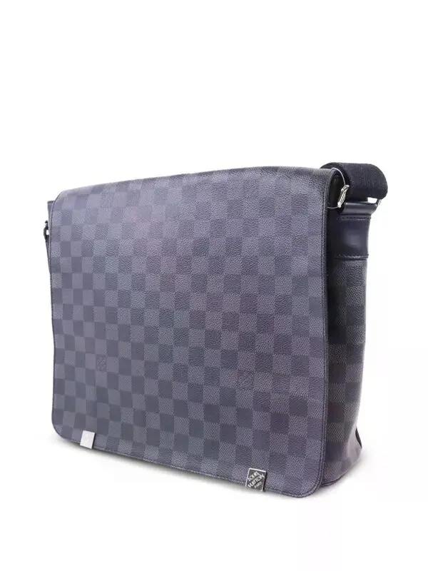 LOUIS VUITTON Damier Graphite Mm District Messenger Bag