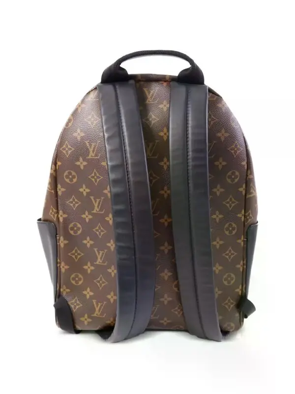 LOUIS VUITTON Monogram Discovery Backpack